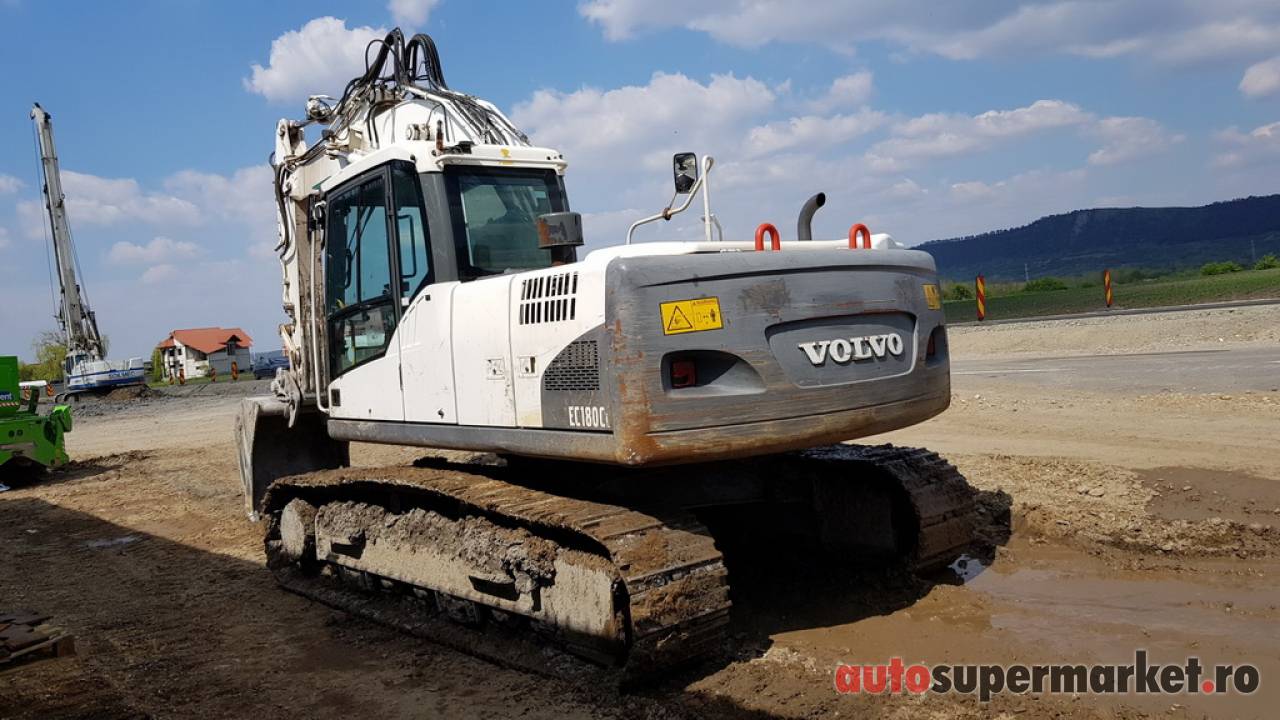 Anunt utilaje de constructii EXCAVATOR VOLVO EC 180 C - Cluj, Luna ...