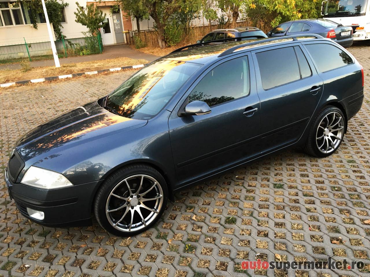 Anunt autoturisme SKODA OCTAVIA 2 GREEN LINE 1.9 TDI _135 CP - Prahova ...